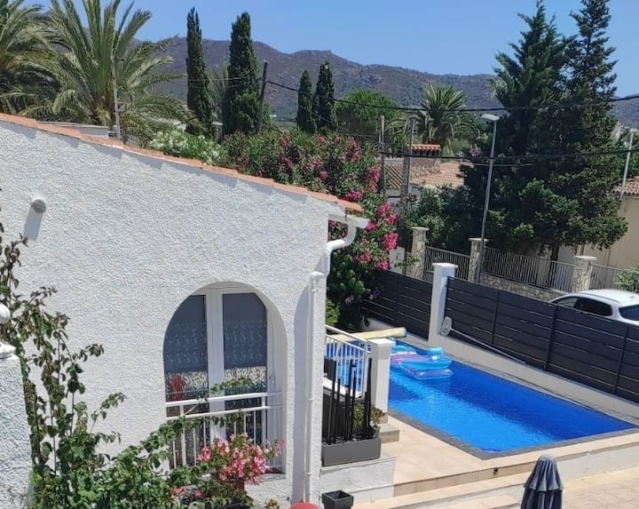Maison Cosy Avec Piscine Privee - Cadaqués