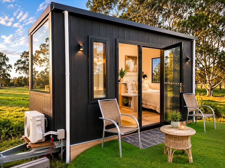 Waterfront Tiny Home In Farmstay - Ballarat