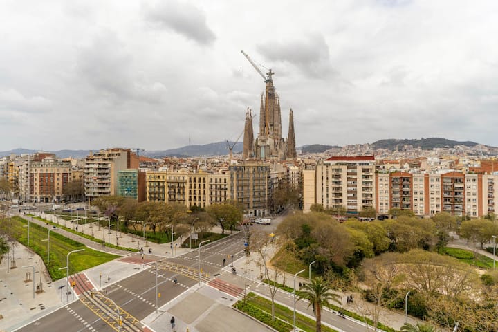 Ab Sagrada Familia Views  Vii-ii - Barcelona