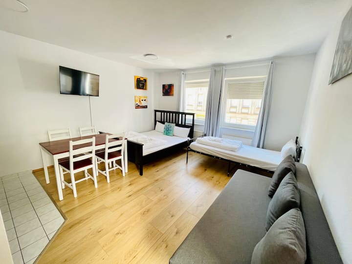 Balkon Apartment In Stötteritz - Großpösna