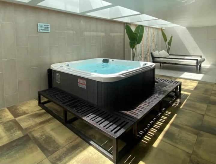 Suite Vida| Piscina, Gym, Balcón Y Smart Tv-quito - Quito