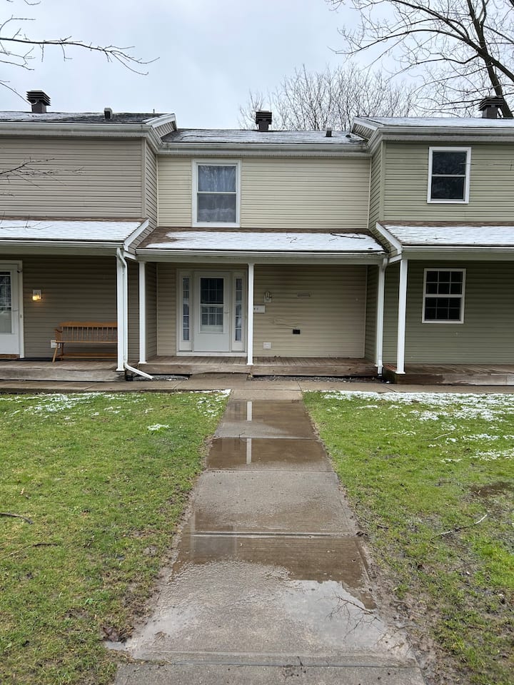 Eclipse Townhouse In Watertown - Watertown, NY