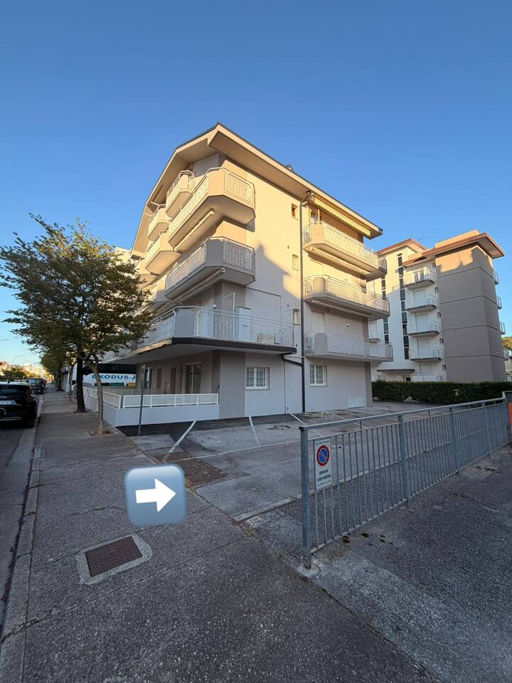App4rent Cristal 7 - Pet Friendly, Wifi, Parking - Jesolo