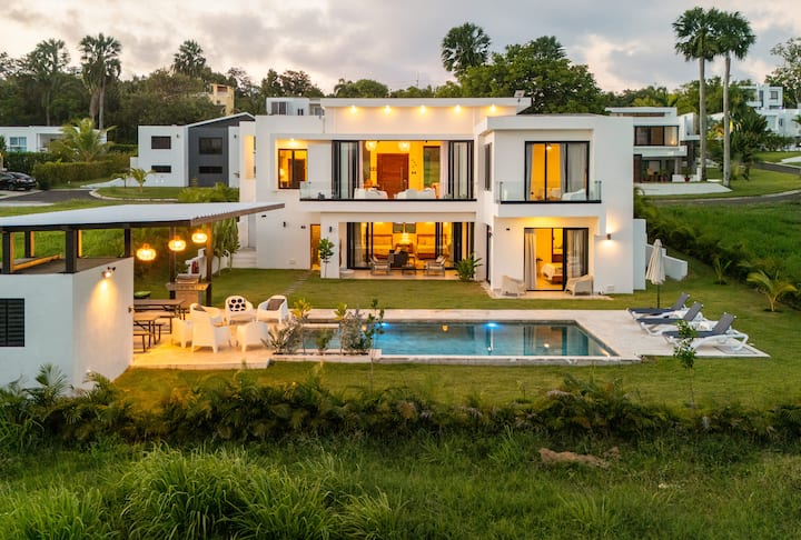 Casa Palmera – Modern Spacious Close To Everything - Dominican Republic