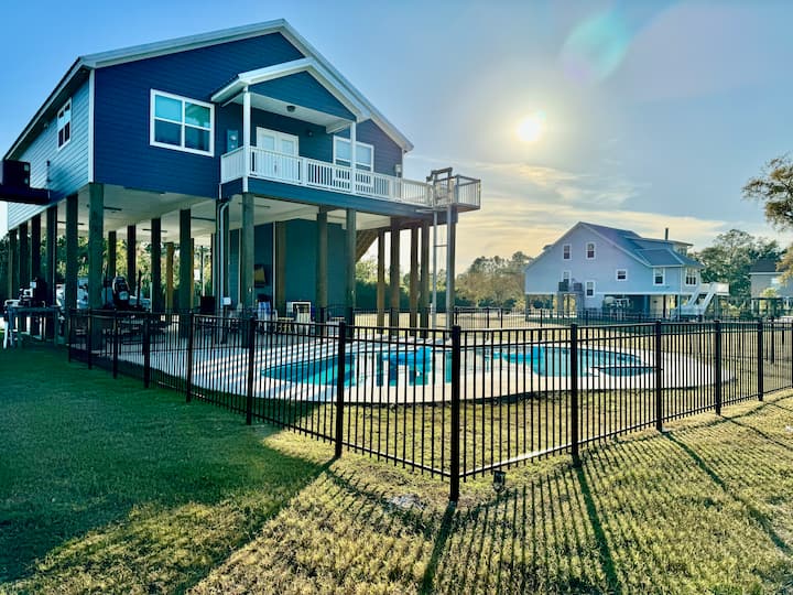 Pass Christian House Vacation Rentals - Mississippi, United States | Airbnb