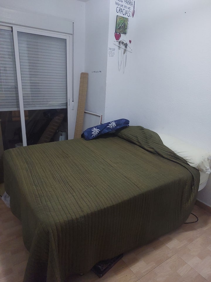 Room In Punta Prima - Torrevieja