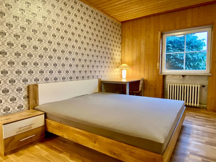 Cozy Room With Serene Surrounding - Kronach