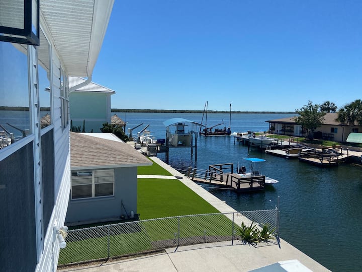 Stacey House Waterfront 11 Beds - Hudson, FL