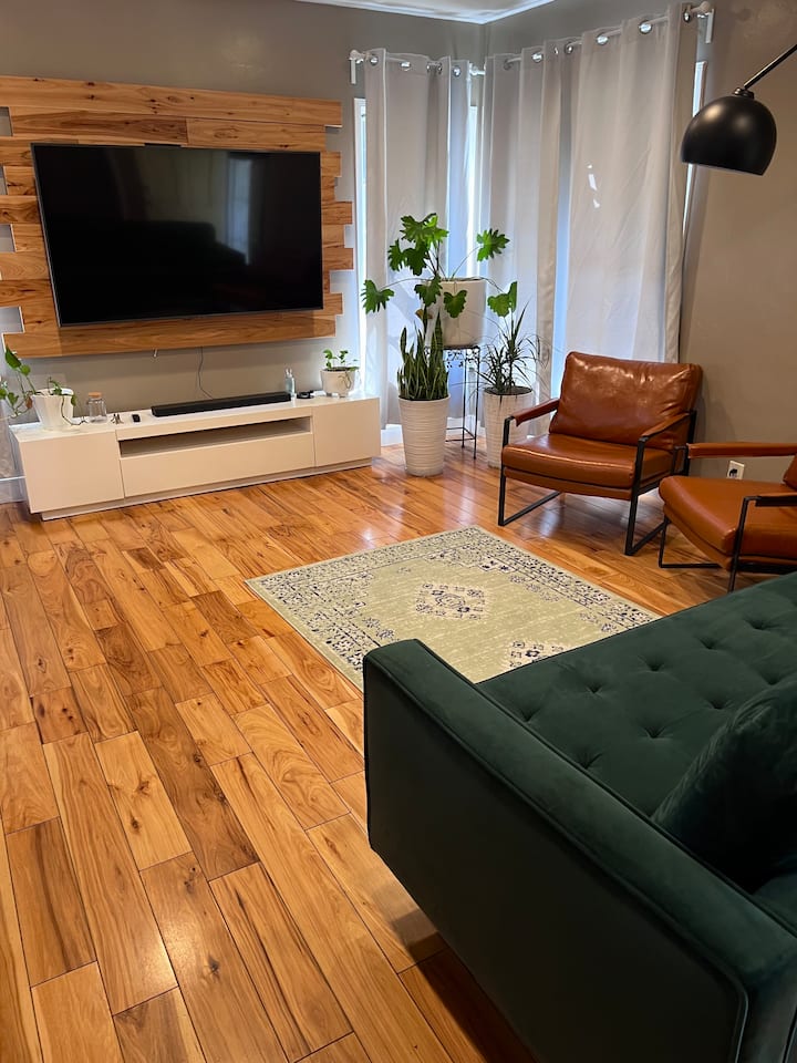10 Minutes From Beaches And 15 From Disneyland - Irvine, CA