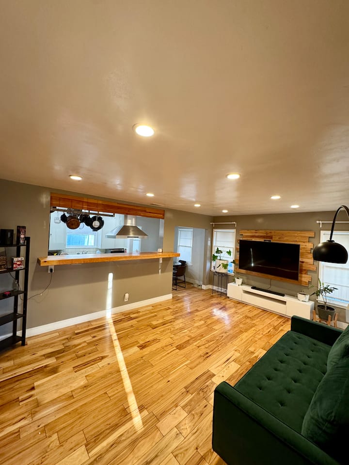 10 Minutes From Beaches And 15 From Disneyland - Irvine, CA