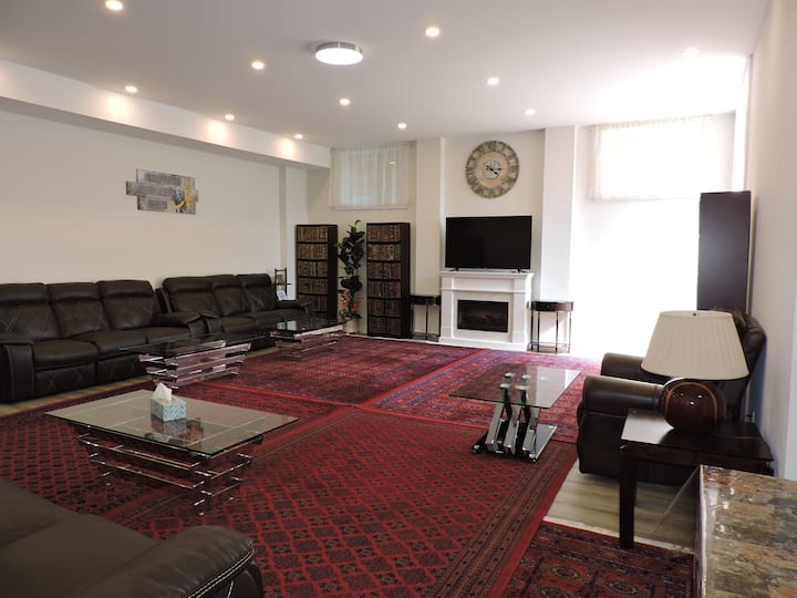 Fabulous Family Home In Toronto - Pickering