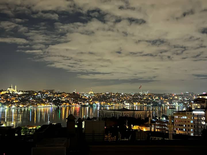 Stylish Cozy Place With Panoramic Sea View In Pera - Karaköy