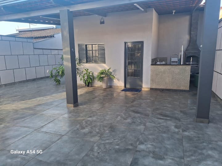 Espaço Para Festas Ou Convenções - Maracanã - Uberaba