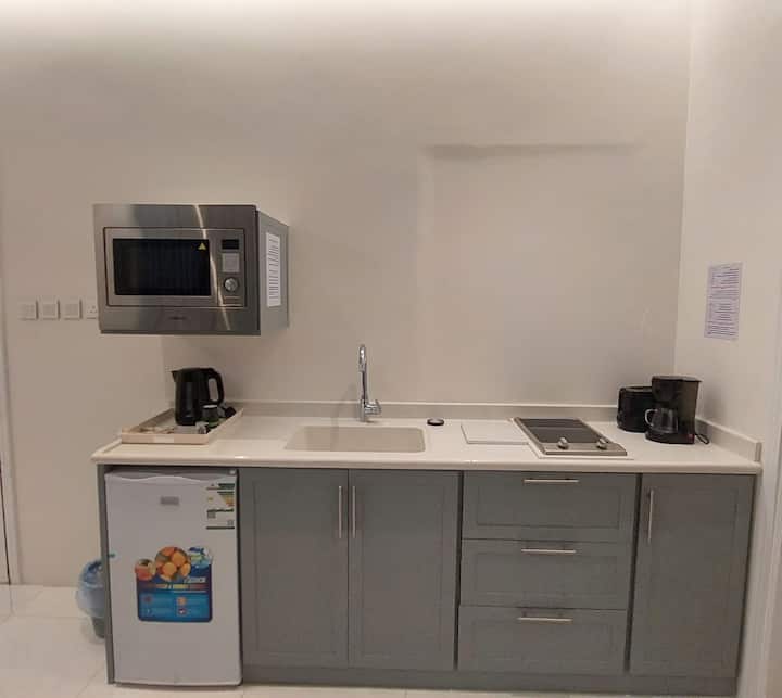 حياكم المدينة [203-403]شقة غرفة وصالة تكفي لشخصين - Medina