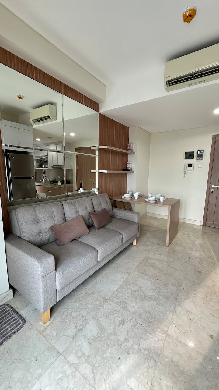 Apartment Near Airport, City View And 2 Bedrooms - Soekarno-Hatta Airport - Jakarta (CGK)