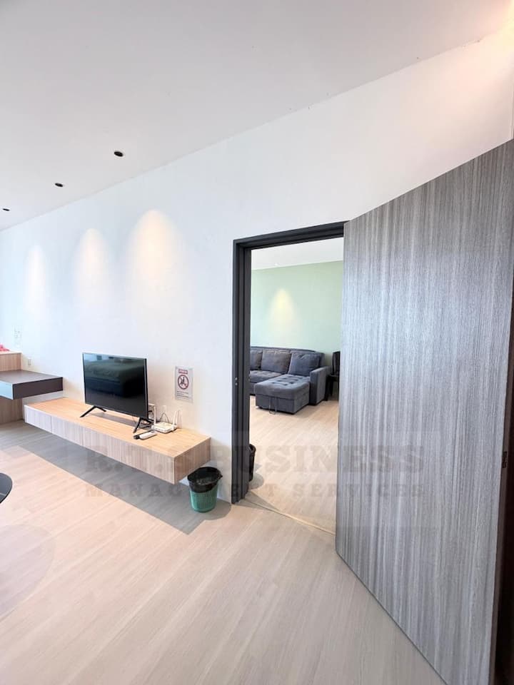 Rts - Roxy Apartment Sematan With Connecting Rooms - Sematan