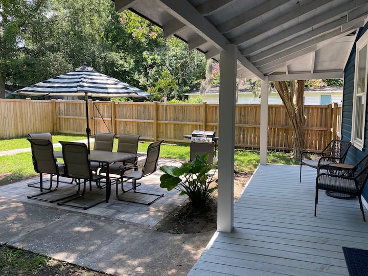Park Circle's Blue Ranch
(Charleston) - Charleston, SC