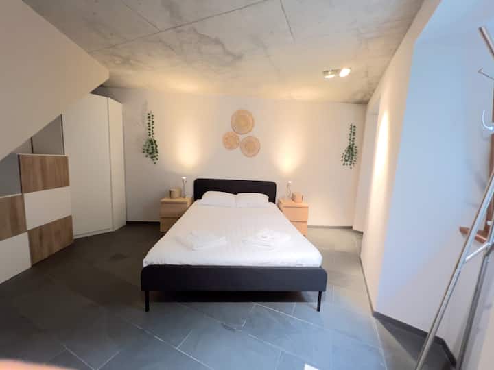 Alpine Tower: Charm & Comfort - Martigny
