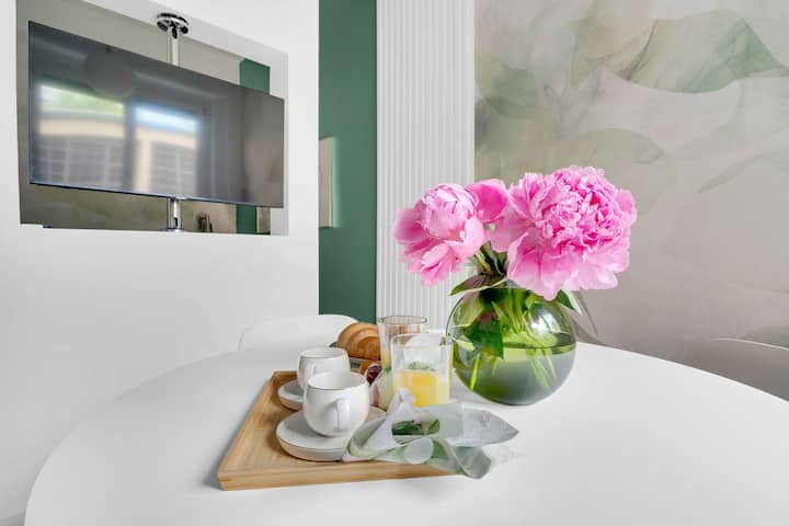 House In Design: Duomo-tortona-navigli Area-m4 - Milan