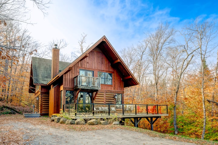 "La Mancellière" – Chalet 5 Chambres Et Spa Privé - Laurentides