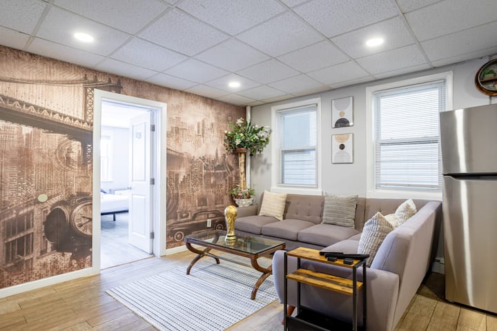 Updated 3br-2ba-9 Beds | Nyc | Metlife | Parking - New York City