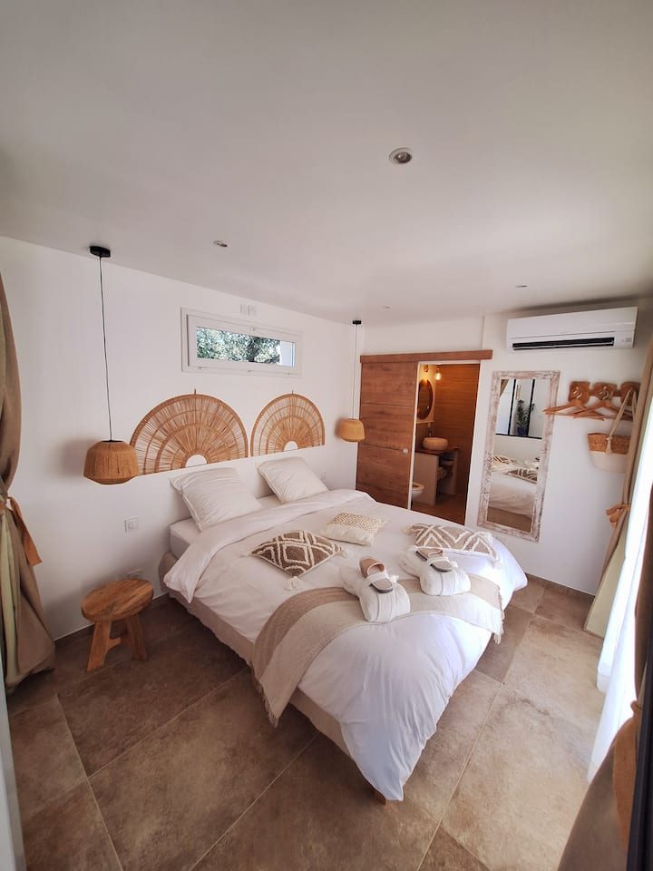 L'amorosa Suite , Love Room ,Jacuzzi Extérieur - Roquevaire