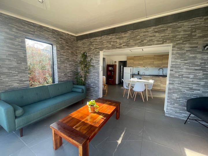 Dépendance Au Sein D’une Villa Avec Piscine - Aix-en-Provence