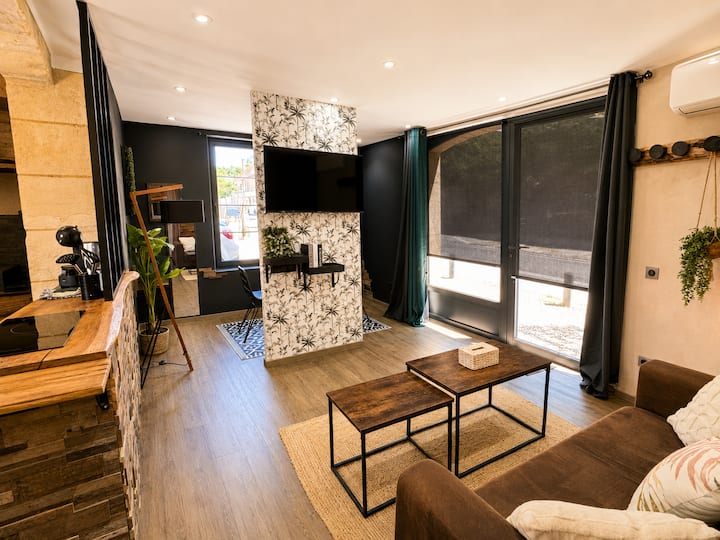 "Studio Lm", Plein Centre Ville, Parking Privé - Domme