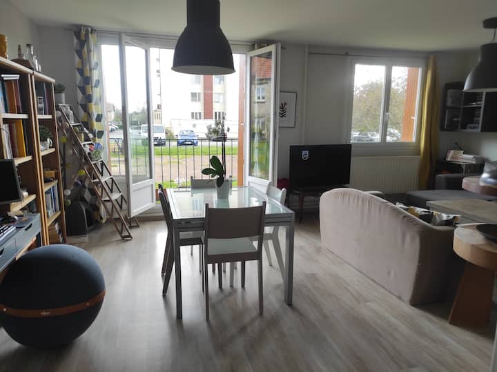 Appartement Proche Centre-ville - カーン