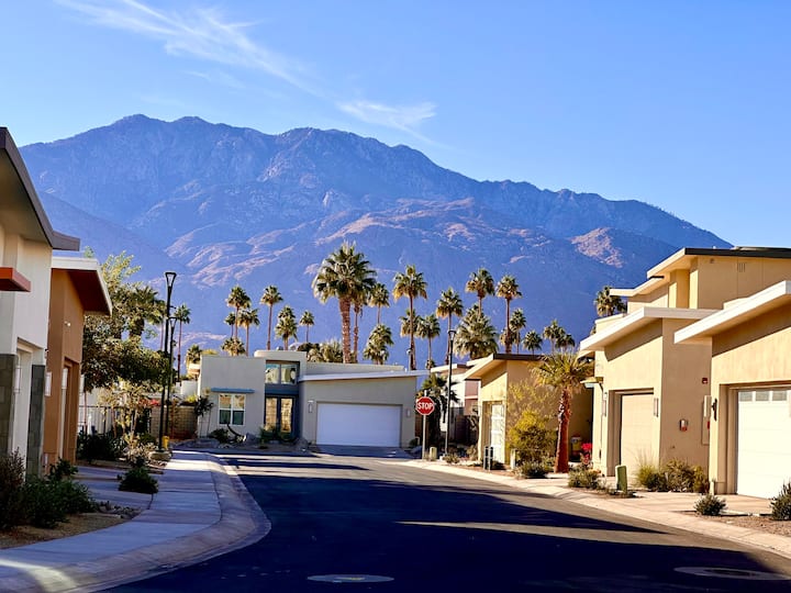 New Home, Zen,  Pool + Ev Charger, Near City! - Palm Springs
