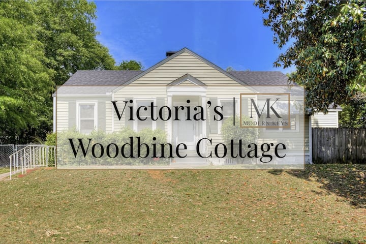 Victoria's Woodbine Cottage - Wood Park, Augusta