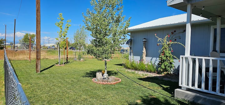 Home Friendly To Family And Pets
License #3336 - Alamosa, CO