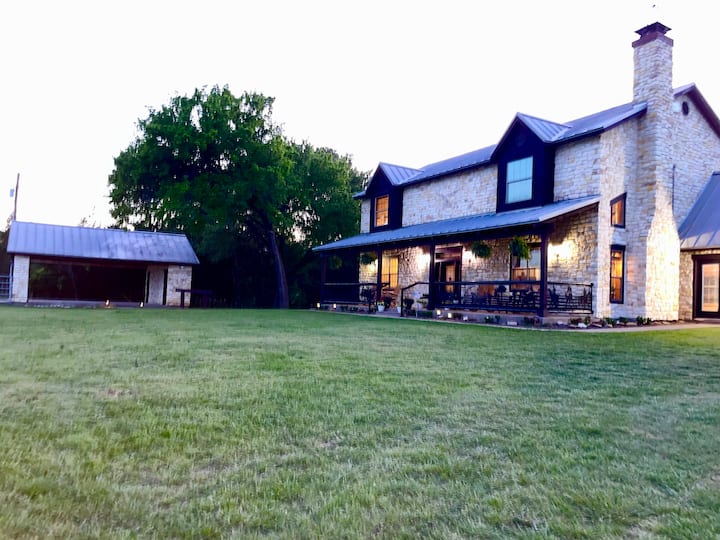 Lakeside Horseshoe Hideaway/sleeps 13/hot Tub - Midlothian, TX