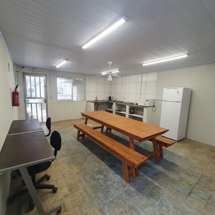 Morá. Coliving Cachoeirinha Quarto 14 - Alvorada