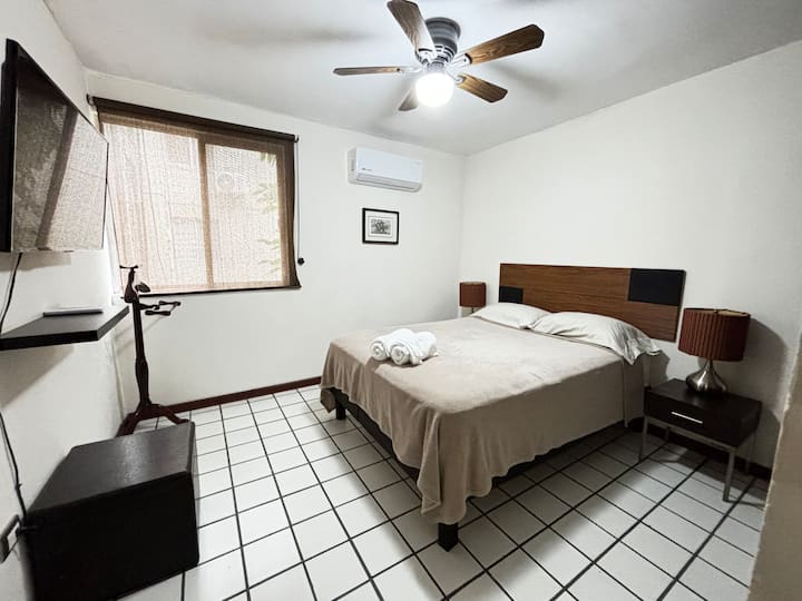 Habitación Privada#1,depa Compartido,por Fundidora - Monterrey