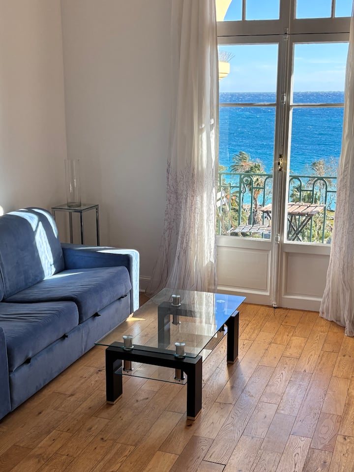 Seaside Modern Apartment - 모나코