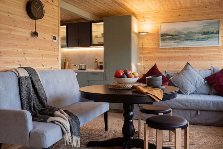 Stylish N. Devon Chalet | Starlink Wifi | Sleeps 6 - Clovelly