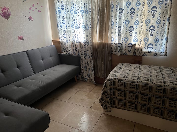 One Bedroom Apartment - Santee, CA