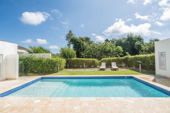 Spacious Family Friendly 3br + Maid's Room - Punta Cana