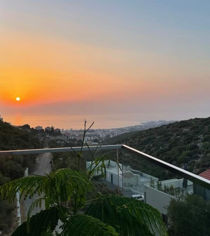 Vista Batroun Guest House - Lebanon