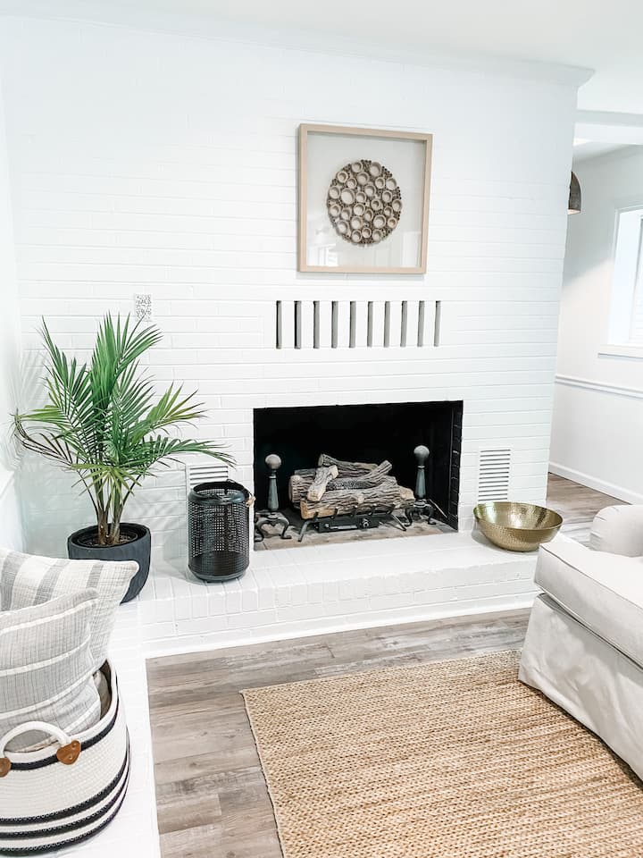 “Modern On Miller”
Fall Discounts - Dalton, GA