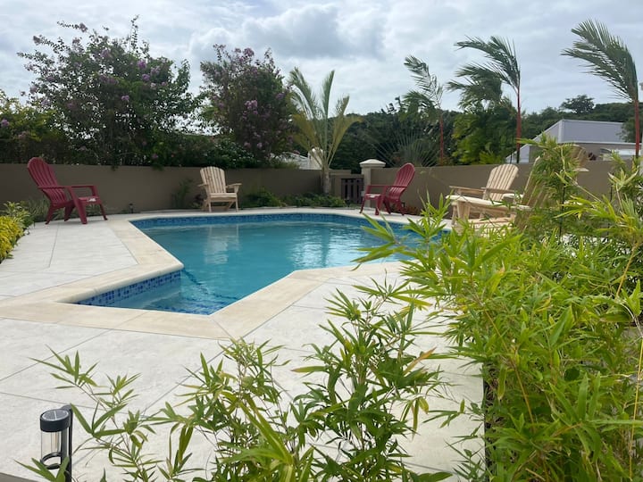 Private Pool | Samaan Grove | Gated | Near Beaches - Trinidad and Tobago