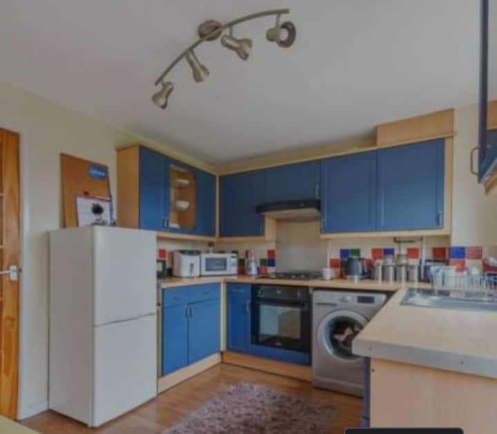Whole House With Free Parking - University of Chichester
