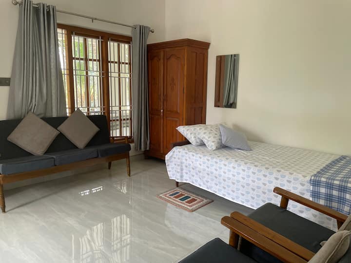 Leela - Thalassery
