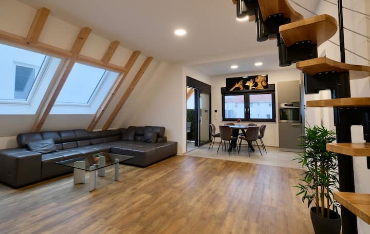 Renoviertes Stadtglanz Apartment - Stuttgart