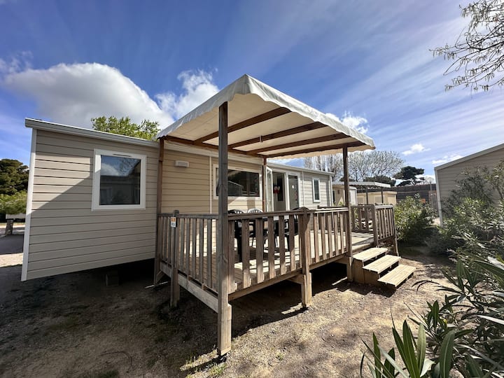 Bungalow 6 P, Camping 4 éToiles - Gruissan