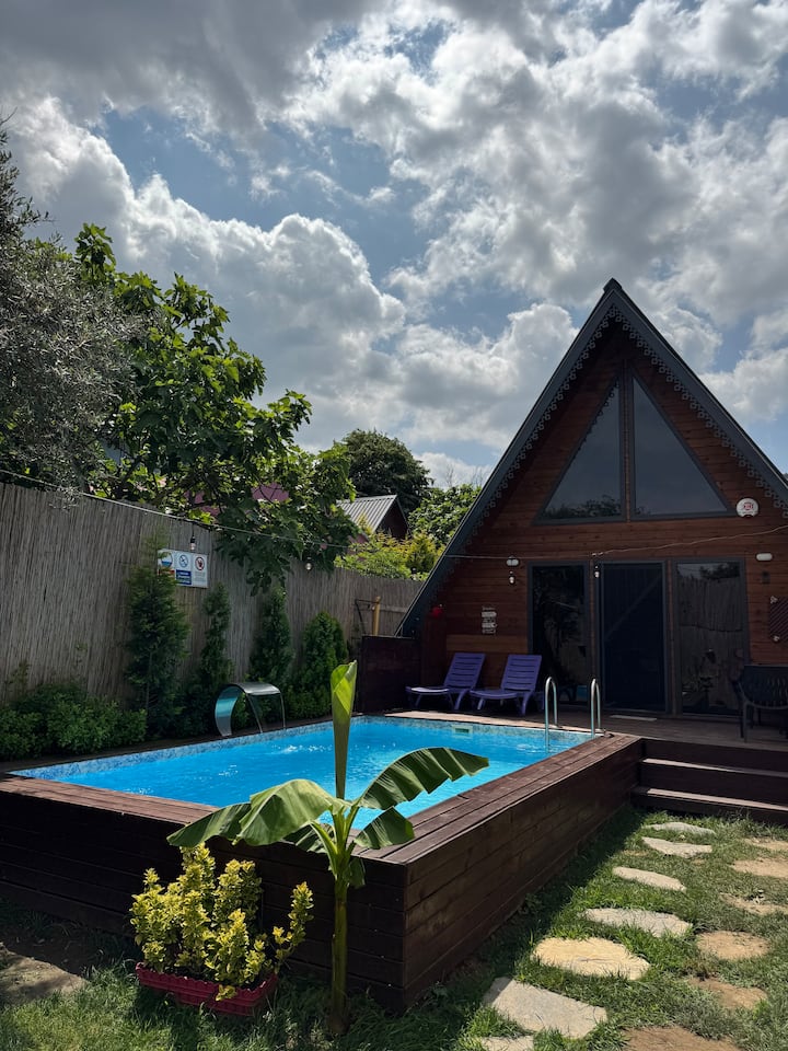 Havuzlu 2+1 Deluxe Bungalov - Kartepe