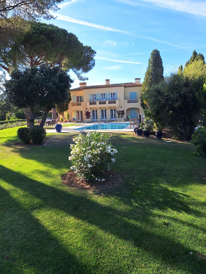 Chambre Lavande Dans Magnifique Villa De Grimaud - Saint-Tropez