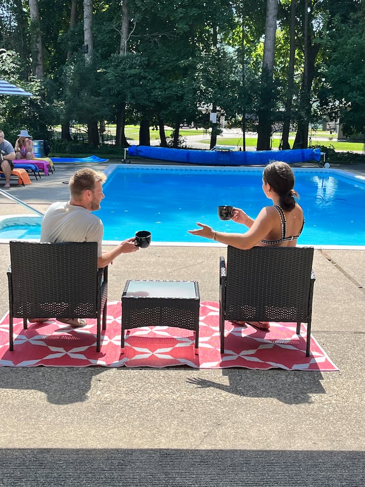The Pool House On Nassau~king Bed - Lost Lake, Muskegon
