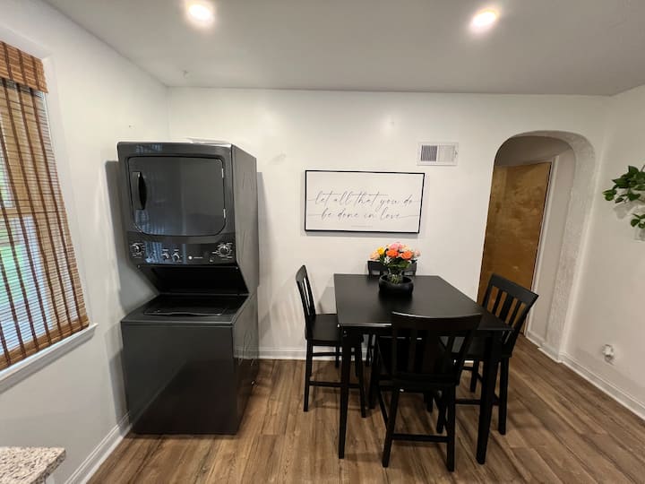 Extended Stays Welcome / 2nd Floor Room - Reading, PA